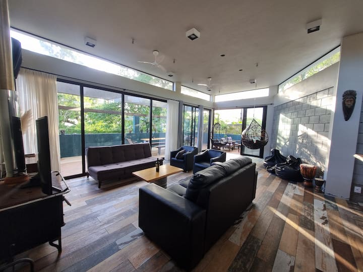 Casa Grande Con 3 Suites Na Frente Da Lagoa - Imbituba