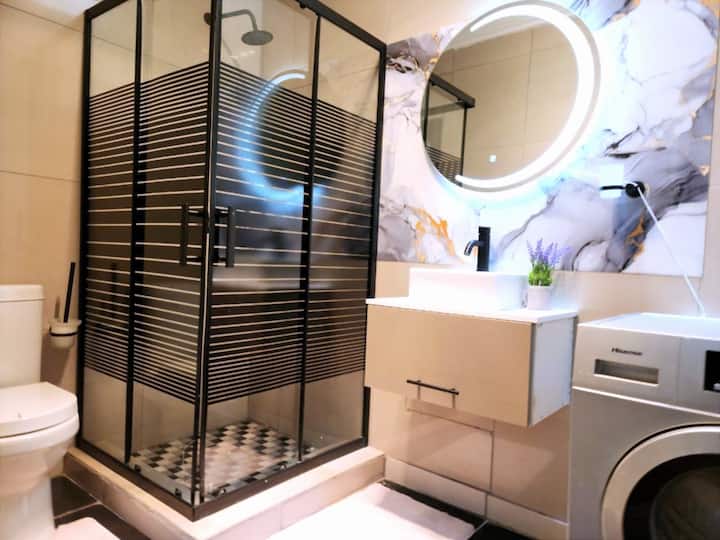 Win Haven • Deluxe Haven Suite - 