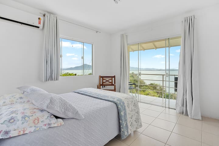 Casa Sambaqui  Amplitude, Charme E 100m Do Mar - Florianópolis