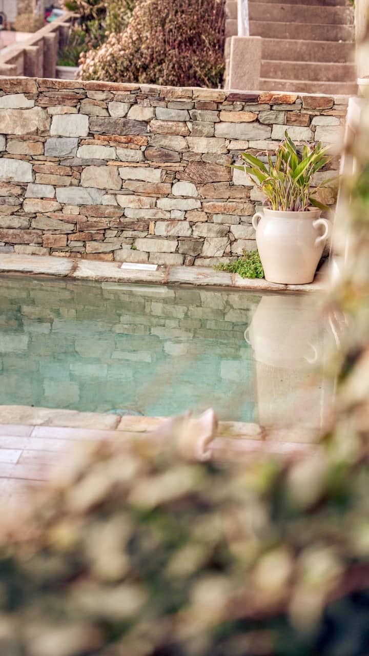 Cap Hélios, Vue Mer Et Piscine à Couper Le Souffle - Centuri