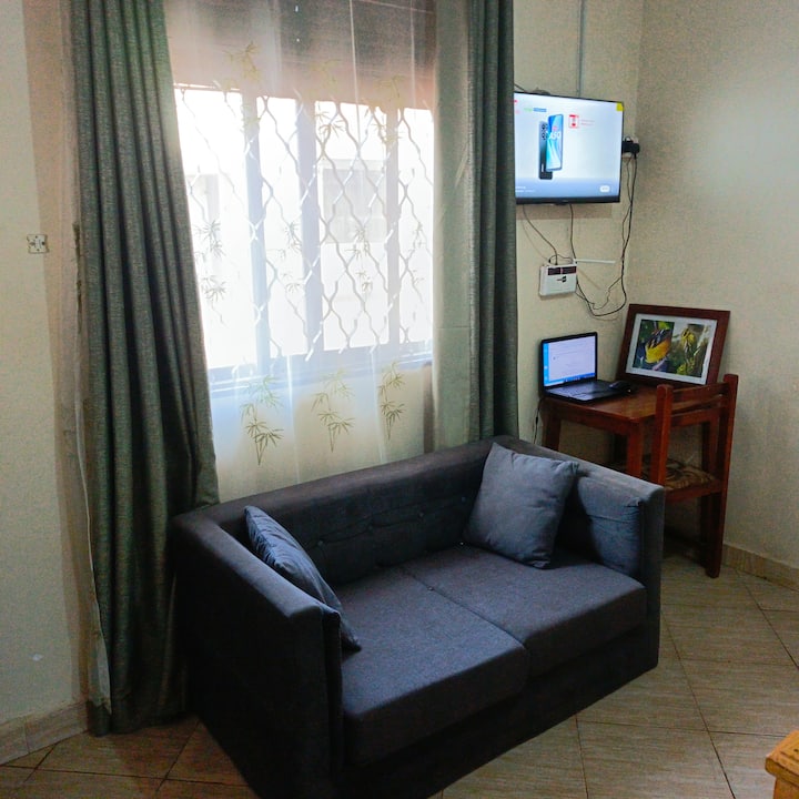 Bezalel Gold Star - Kampala