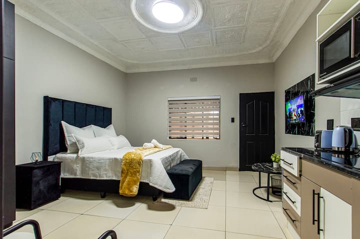 Win Haven • Modern Serenity - Krugersdorp