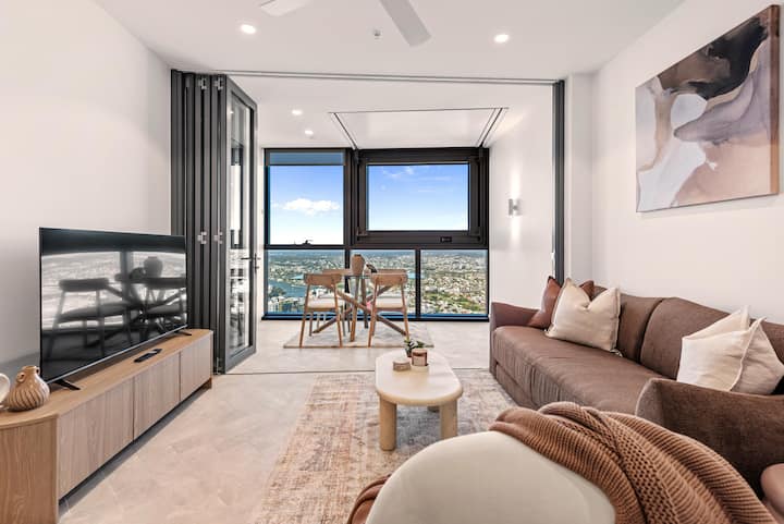 Queen’s Wharf | 1br Skyline Getaway + Views - Balmoral