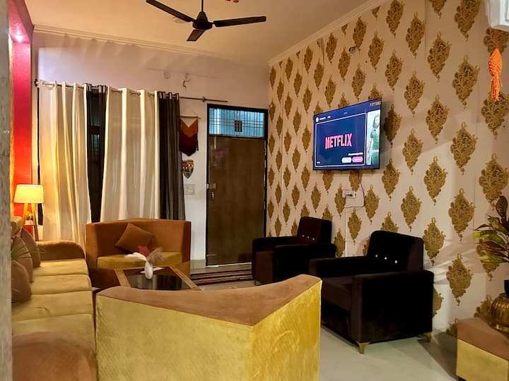 Framehouse 3bhk Gomti Nagar | Lucknow Framehouse - Lucknow