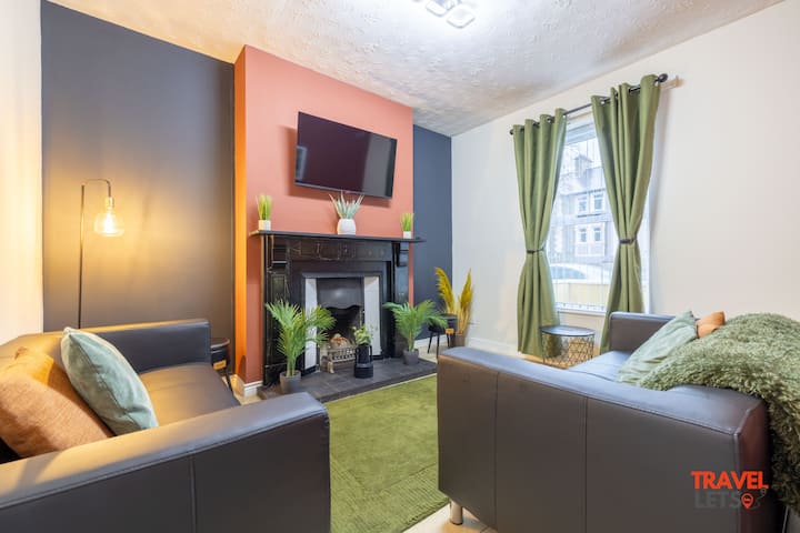 3br House, Central, Pet Friendly, Next To Café - Ballycastle