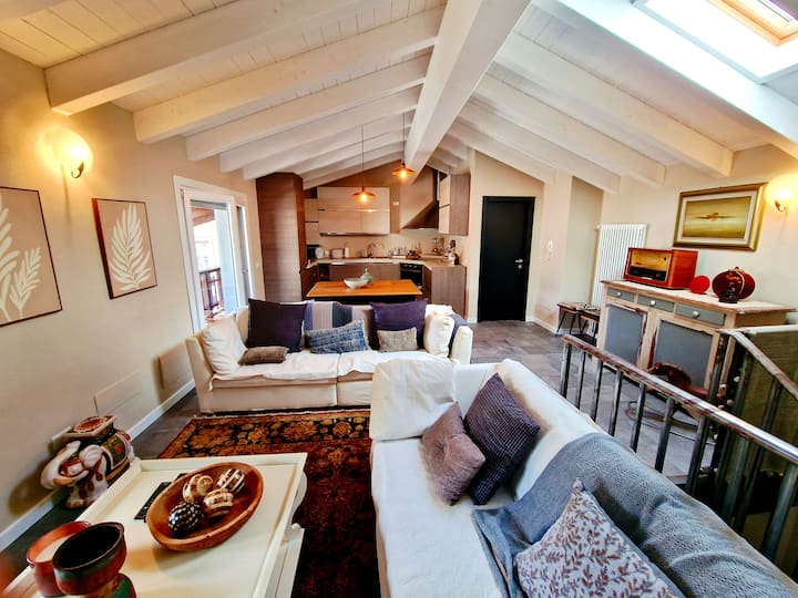 La Tana Dei Viaggiatori, Centro Storico - Tirano - Tirano