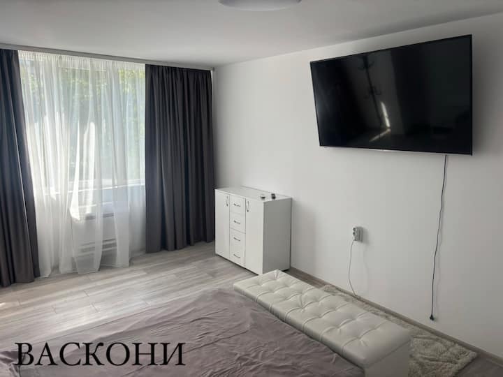 Тристаен апртамент - Schumen