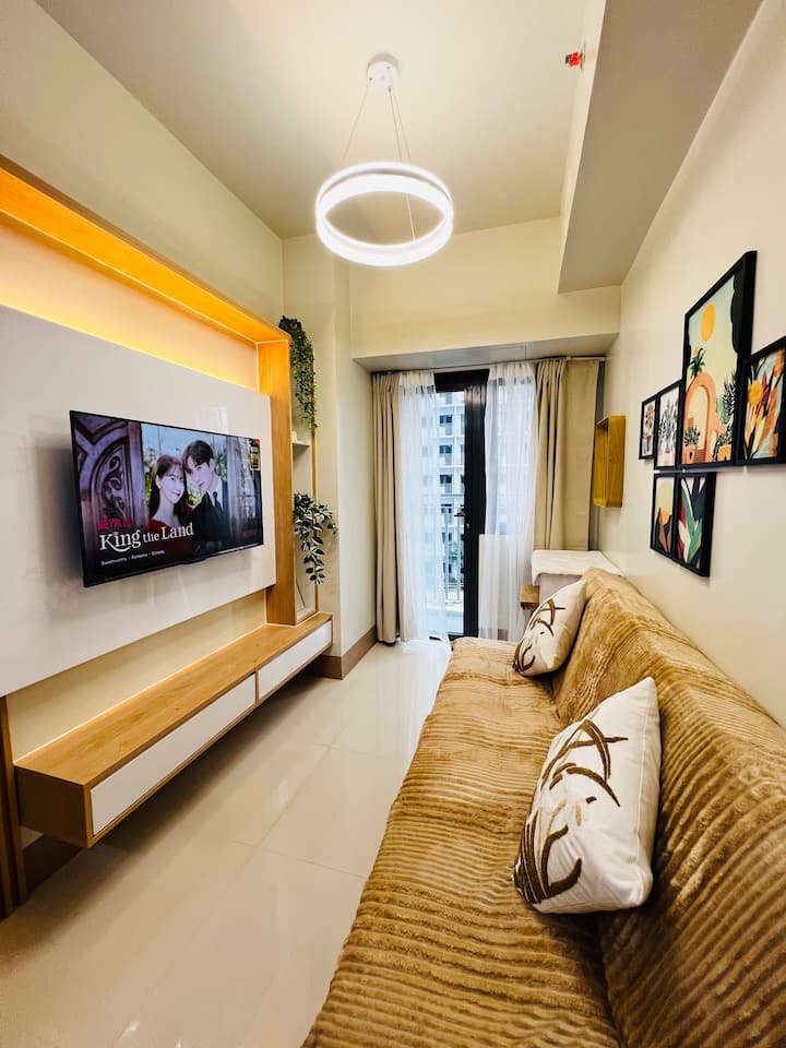 Moa Grand Stay Suite #08 / Newly Turn-over Only! - Pasay