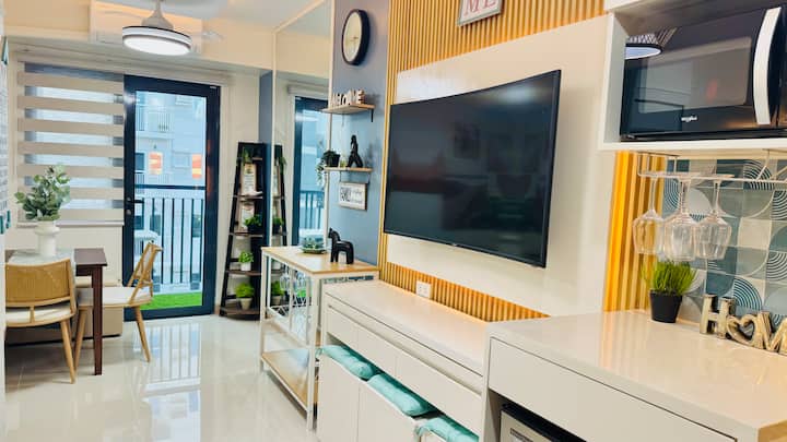 Cox Corner Near Sm City Mall - Iloilo City