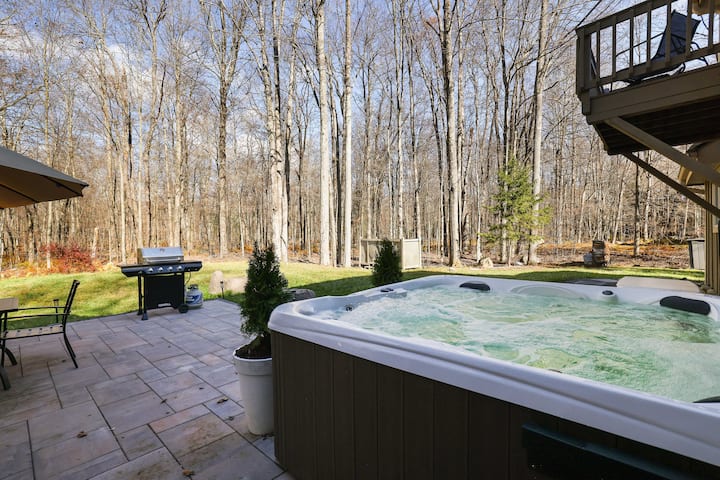Dein perfektes Refugium in den Poconos mit Whirlpool - Häuser zur Miete ...