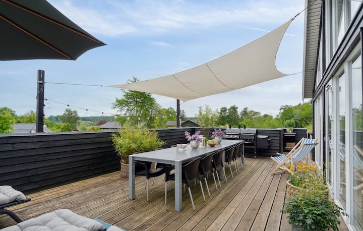 6 Bedroom Poolhouse In The Heart Of Tisvilde - Denemarken
