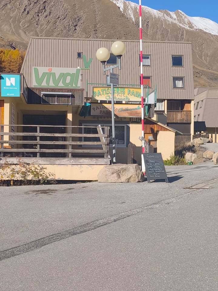 Beau Studio 4 Personnes à 100 M Liaison Pra Loup - La Foux d