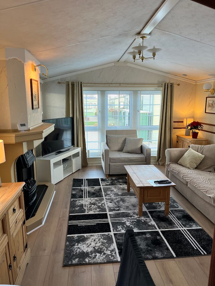 Static Caravan - Crummock Water