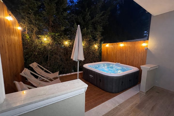 Sea La Vie Jacuzzi Apartment + Parking - Golem