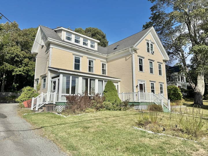 Great Harbor House - Bar Harbor, ME
