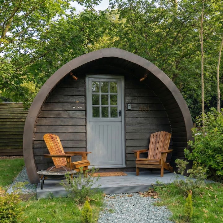 Willow - Rustic Glamping Pod With Private Hot Tub - Worcestershire