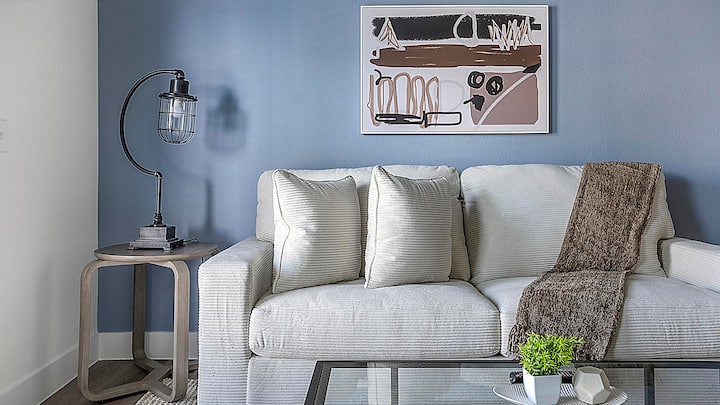 Landing | Chic 1bd, Gym, Pool - Leander, TX