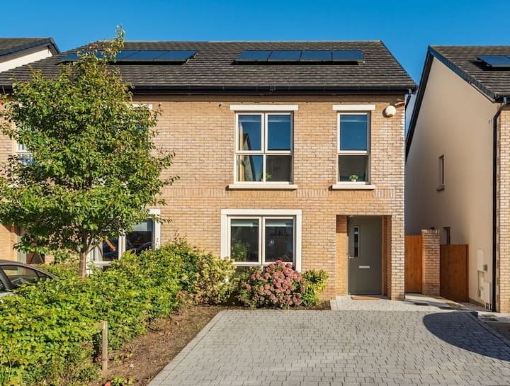 Cas - Ke44 Naas 3bedr House Sleeps 5 - Naas