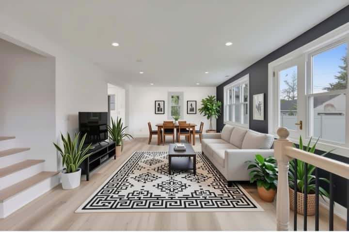 Oakley: 3br - 2.5bt Home W/ Main Level B+b - Orland Park, IL