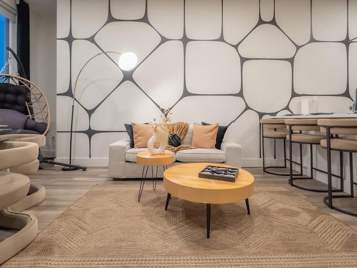 Boho Bliss W/ 2queen Beds, By Ewr, Freepark 10%off - Verona