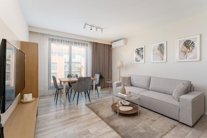 Modern Apart With Free Parking Spot - Pologne