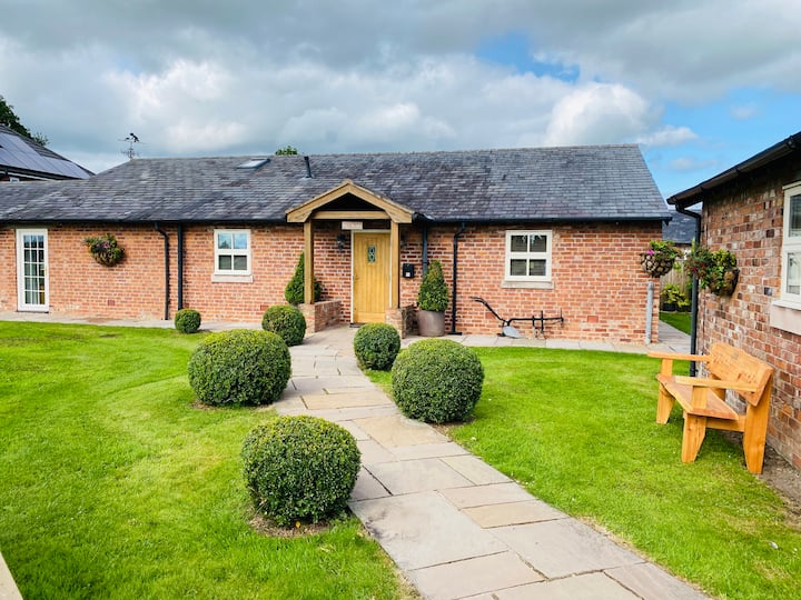 New Farm Bed & Breakfast - Tarporley