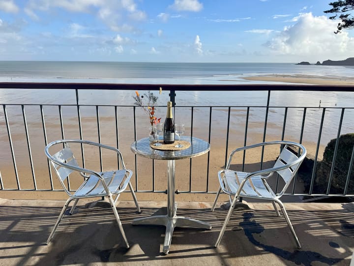 36 Beach Court - Sea Views, Parking, Balcony - Saundersfoot