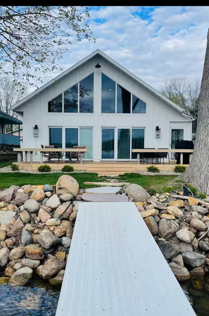 Lakefront 4 Bed/2bath Game Area On Lake Francis - Sakatah Lake State Park, Waterville