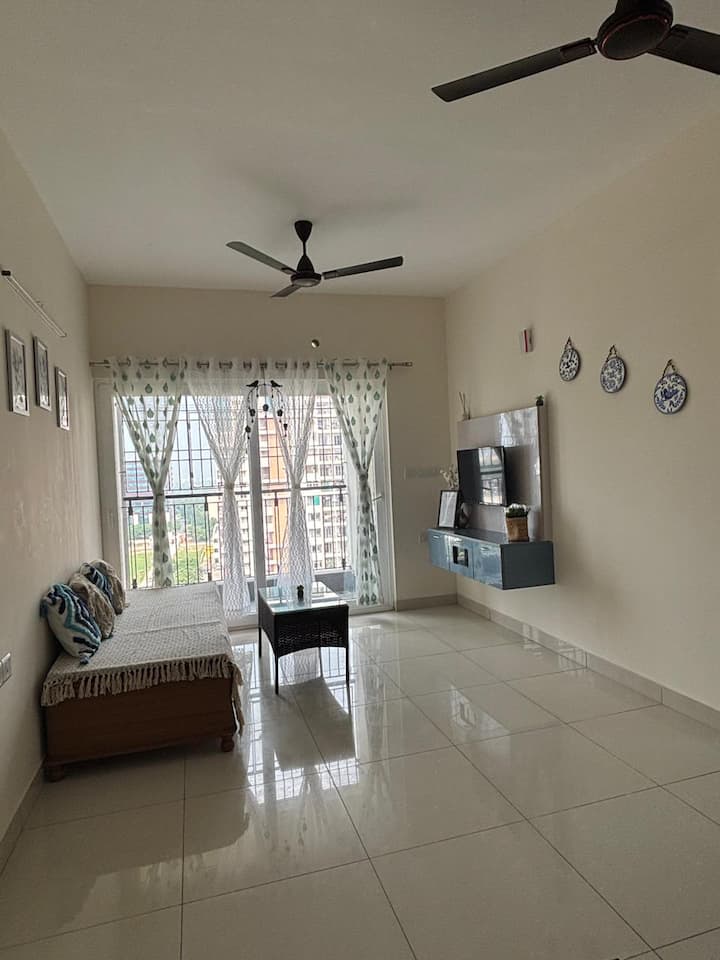 Bonhomie- 12th Floor City View Cosy Space - Chennai