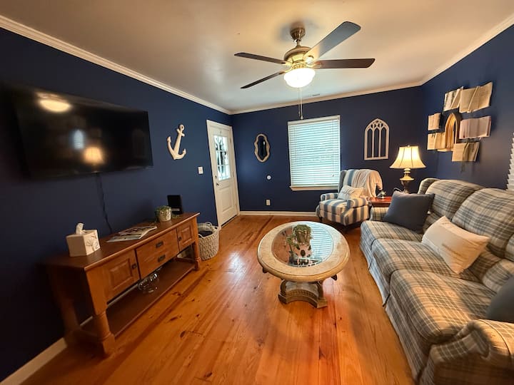 “The Knotty Pine” - Washington, NC