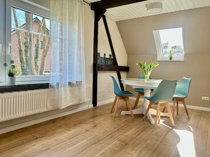 1 Doppelzimmer U. 2 Einzelzimmer: Wlan, Parkplatz - Kiel