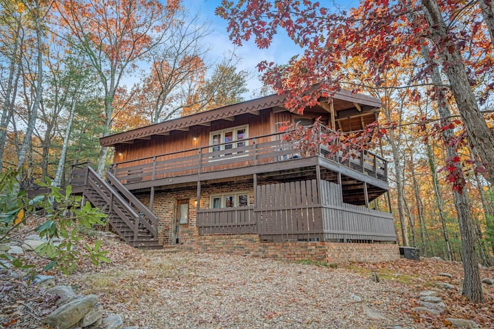 The Woodhaven Cabin In Massanutten Resort - Massanutten, VA