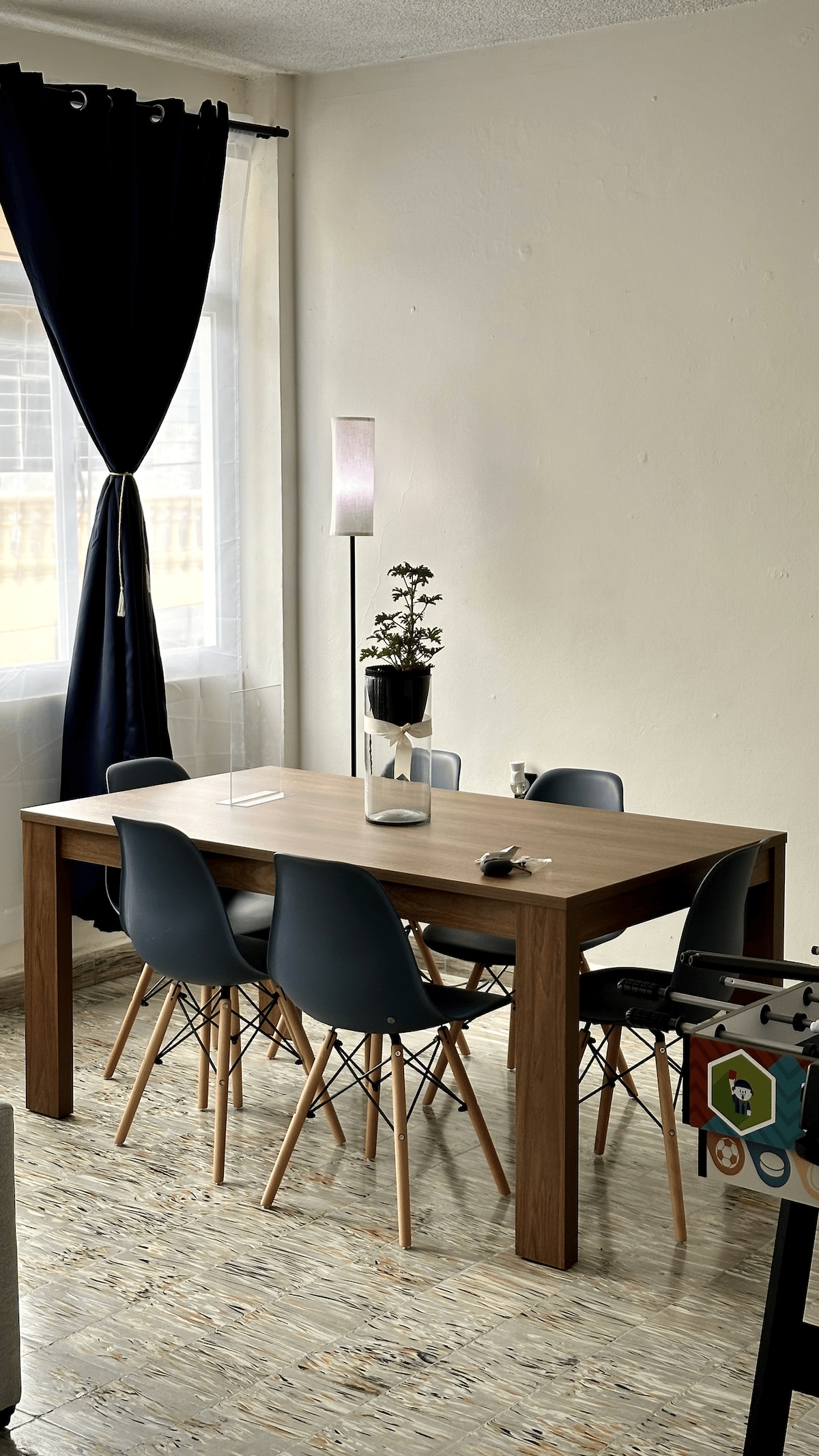 D'Calli: Junto a la Alameda, terraza y comfort - Airbnb