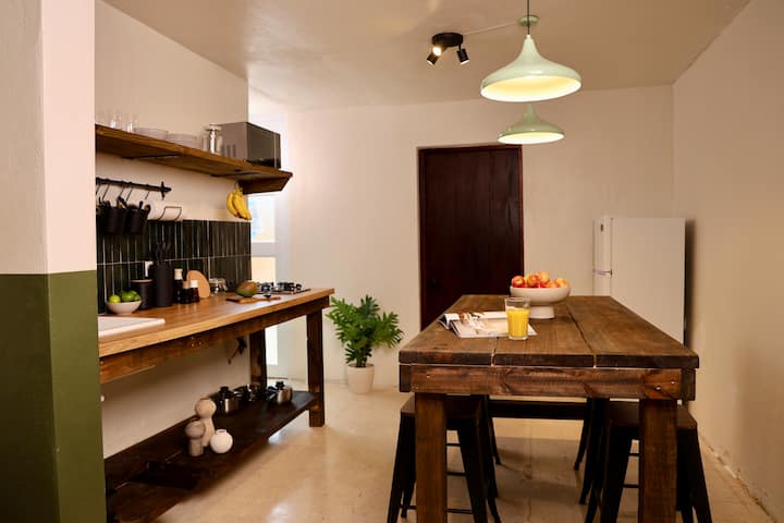 2br Apt W/ Patio — Van Gogh Residence - Levittown