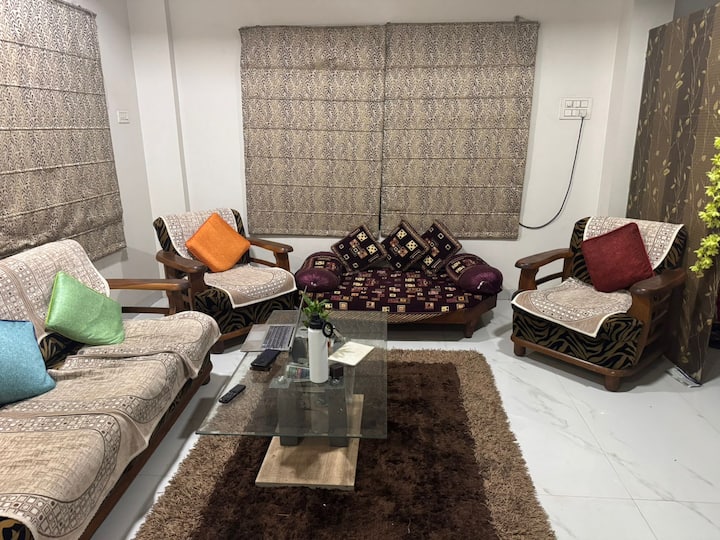 Spacious 3bhk Duplex Retreat With Modern Comforts - Nagpur