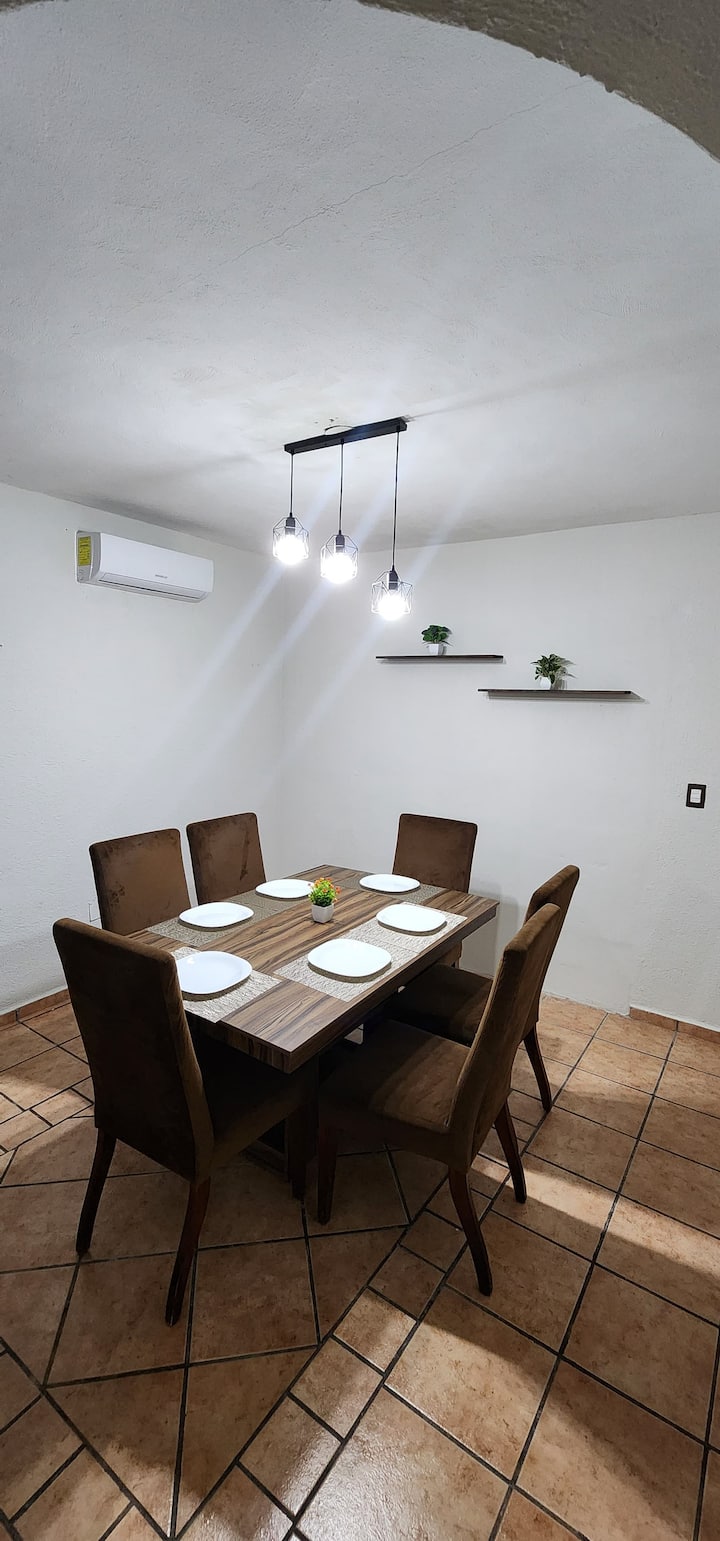 Casa Sanz, Hospedaje Con Alberca - Chetumal