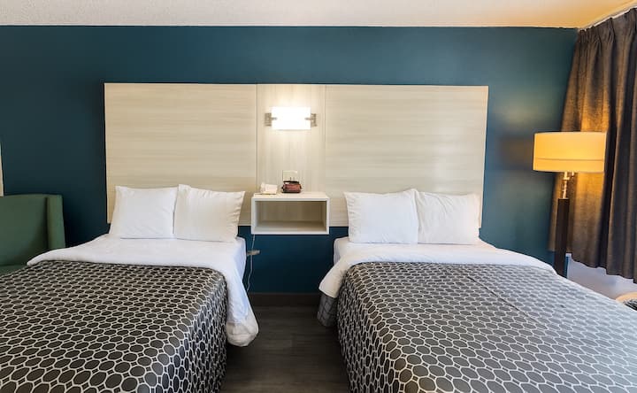 Affordable Hotel Studio W/ Kitchen - McDonough