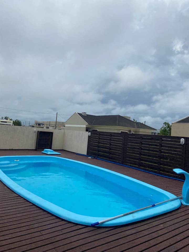 Casa De Praia Com Piscina Para Alugar - Arroio do Sal