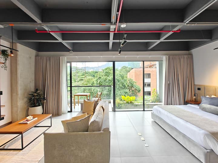 Luxury Industrial-style Loft - Medellín