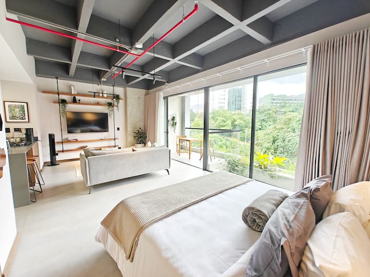 Luxury Industrial-style Loft - Medellín