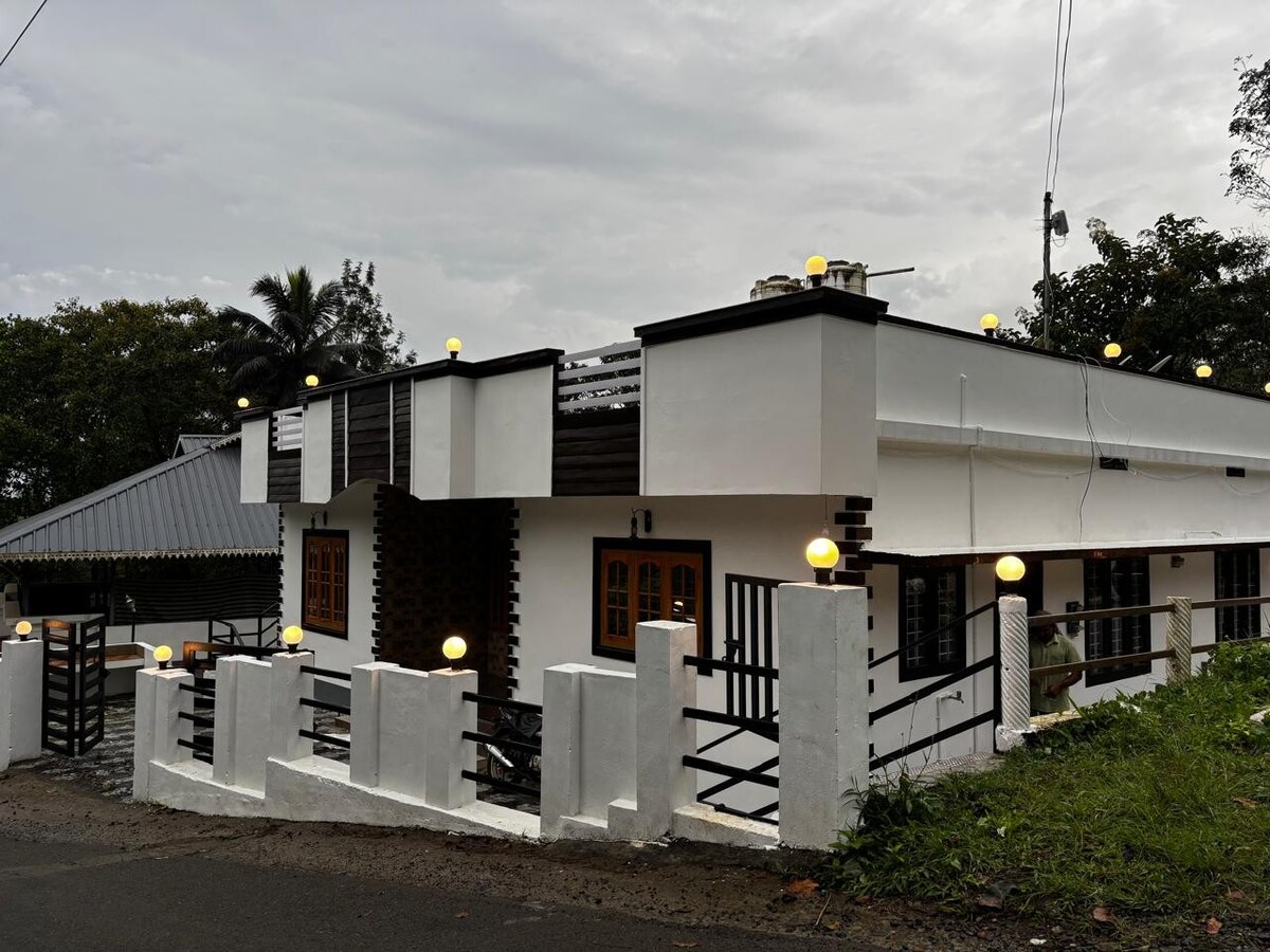 Bon Voyage Signature Holidays - Guest houses for Rent in Kumily ...
