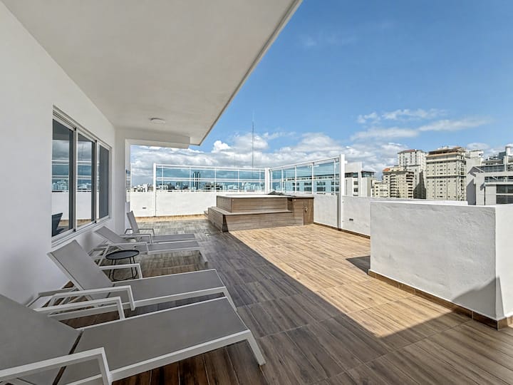 Oasis Céntrico Con Jacuzzi Y Parqueo - Santo Domingo