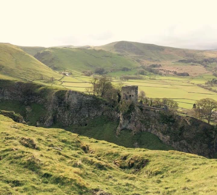 Castleton Derbyshire Peak District Cottage | Dogs - Castleton