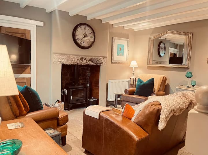 Castleton Derbyshire Peak District Cottage | Dogs - Castleton