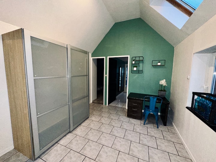 Maisonnette Chaleureuse - Merville