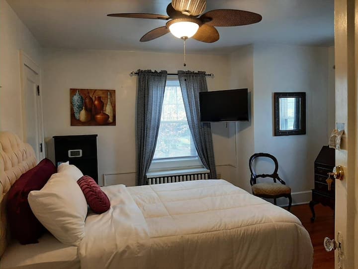 Hospitality Near Mill Creek Park 2 - Youngstown, OH