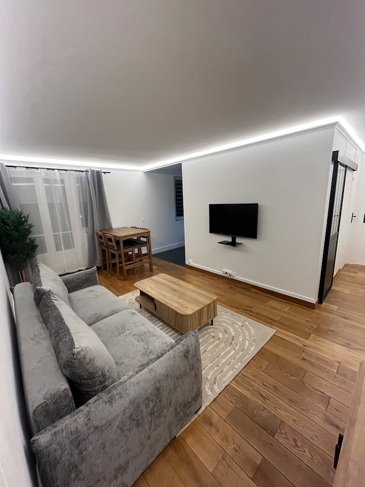 2p Cosy Et Lumineux Proche De La Défense & L’arena - Nanterre