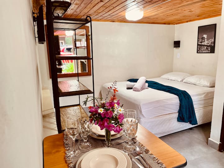 Chalé Na Natureza Em Campos Do Jordão - Duq05 - Brasil