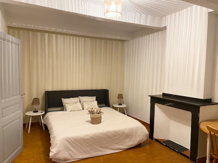 Spacieux T2- Proche Grands Buffets Et Centre Ville - Narbonne