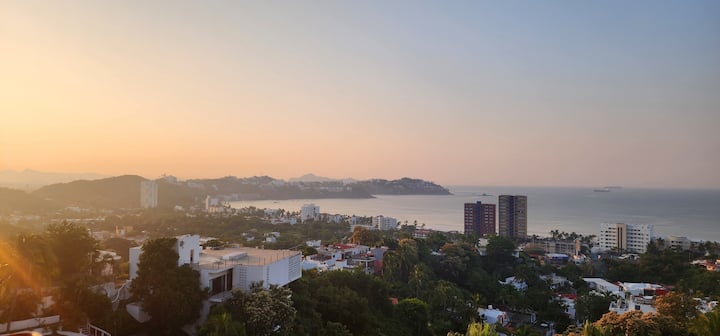 Stylish 3br/2ba - Exclusive Hilltop Neighborhood - Manzanillo